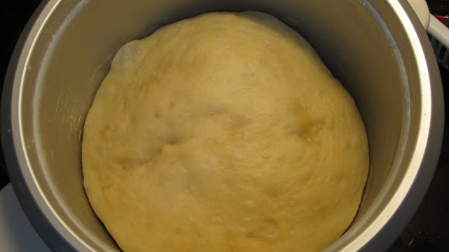 Wow to Life: Japan #2 - Rice Cooker Bread