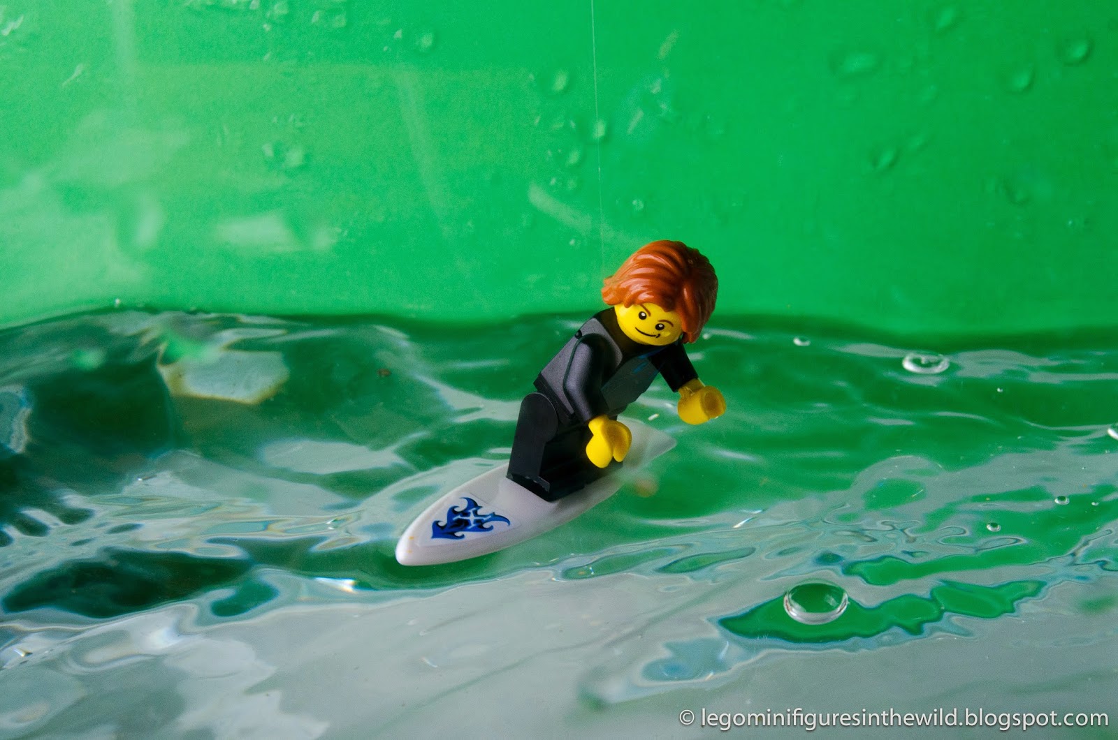 Lego Minifigures in the Wild: Lego Minifigure City Surfer - Wallpaper