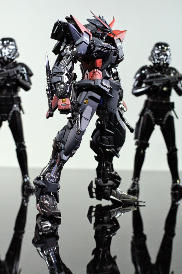 GUNDAM GUY: MG 1/100 Gundam Astray Noir - Painted Build