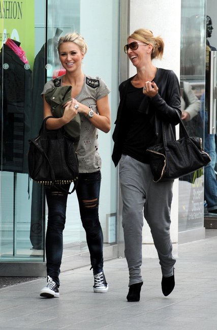 Padubaeh: WAG Edition: Alex Curran (Gerrard)