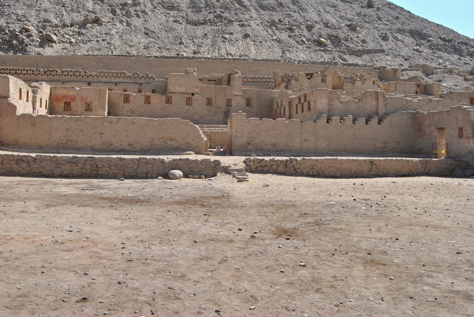 Périples d'une archéologue: Tambo Colorado-Pisco- Huaca la Centinela