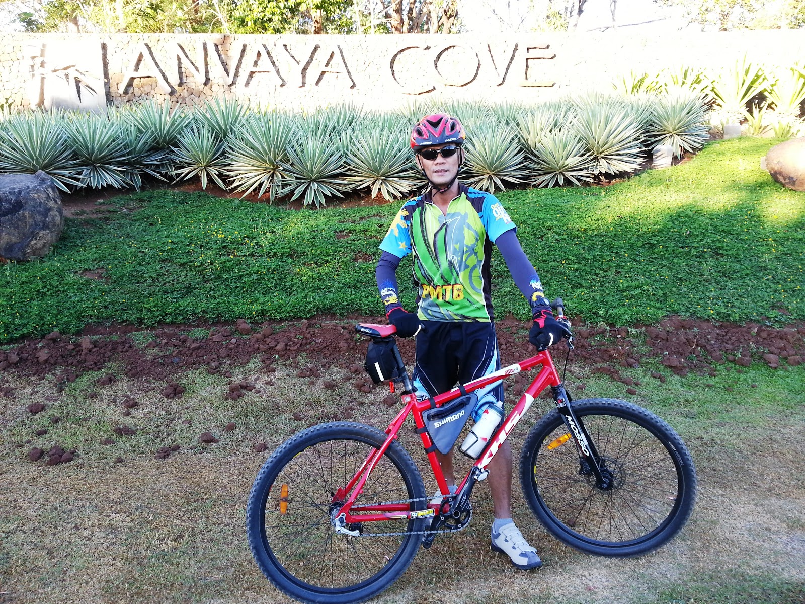 TOM d' Biker: Good Friday SS Ride - Morong, Bataan to Subic Ocean Adventure & v.v.