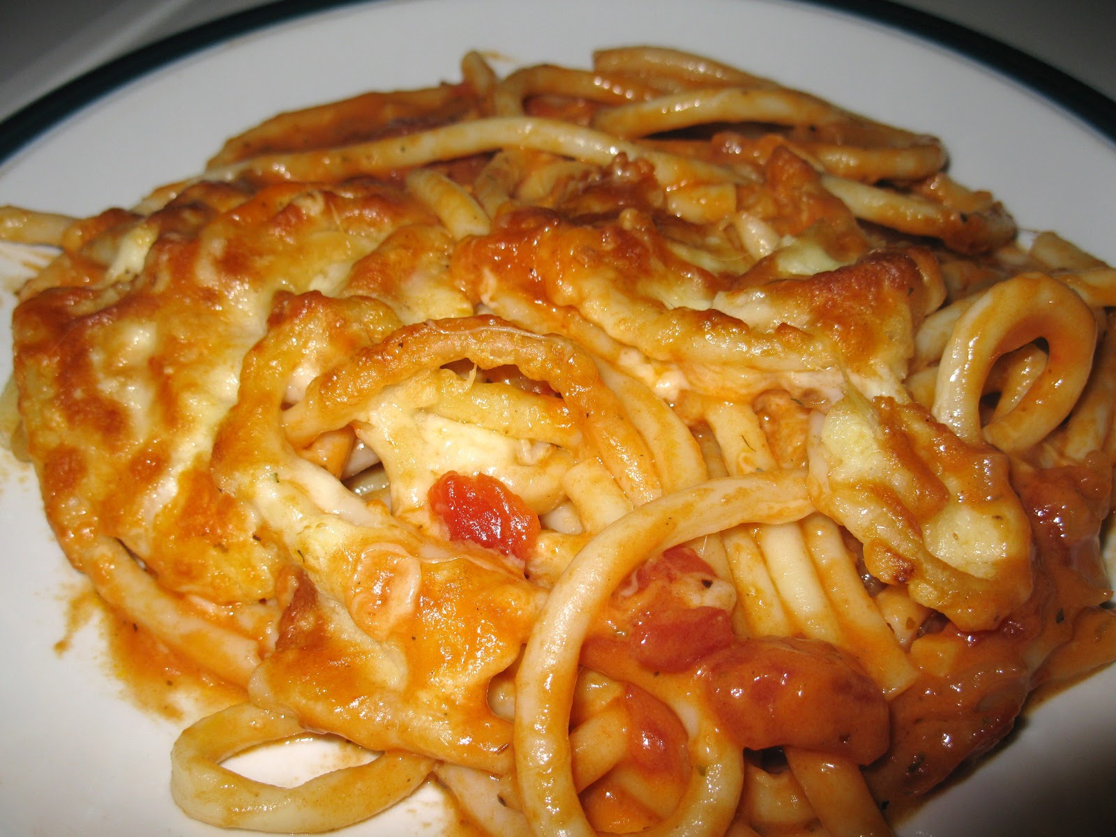 Ma cuisine...sans prétention: Macaroni long aux tomates et au fromage ...