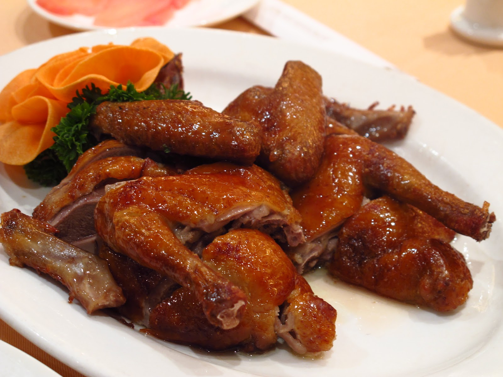 small eyes, big world: Hong Kong 3.0: Best Roasted Goose and Pigeon