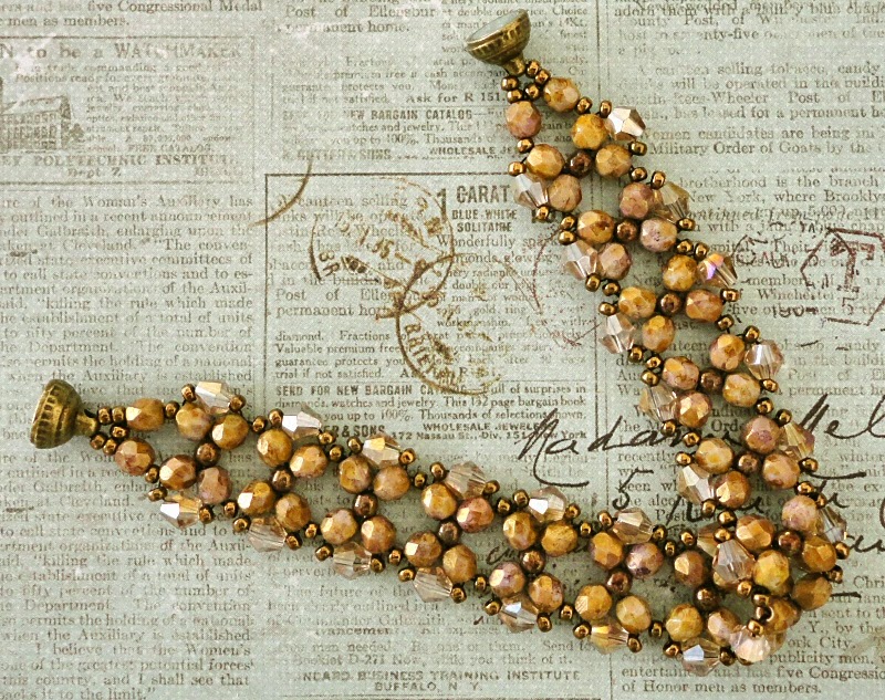 Linda's Crafty Inspirations: Bracelet of the Day: Bow Tie Bracelet ...