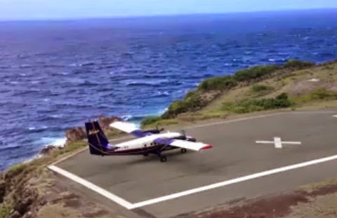 Shortest Runway In the World For Air plane (HD Video) - Best Right Way