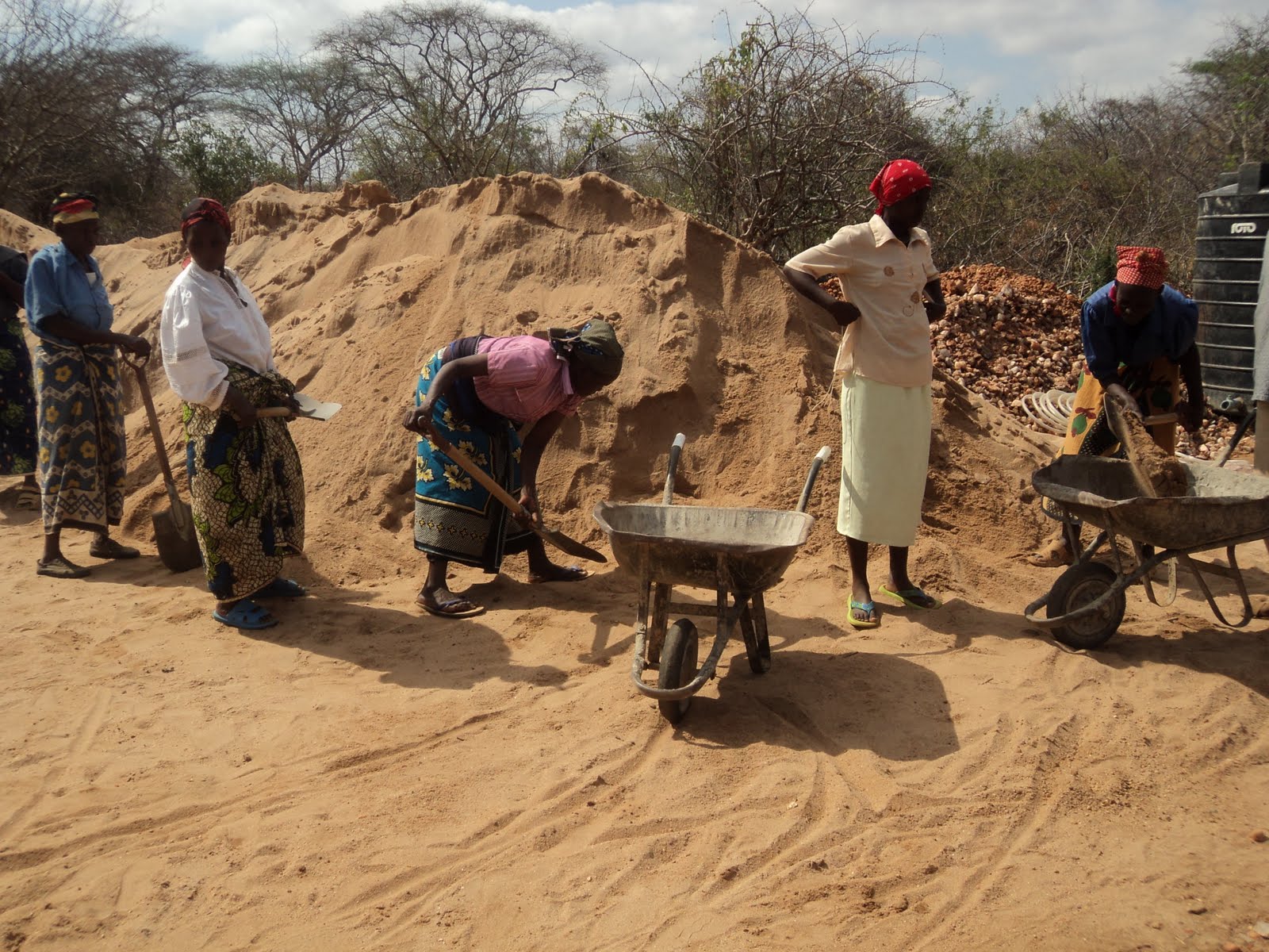 THE KAMBA TRIBE | COMMUNITY CENTER