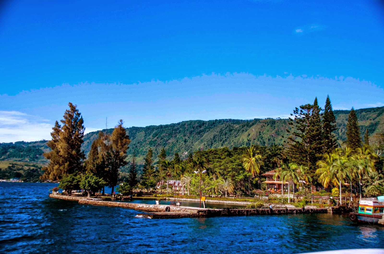 Sudutpandang: Penginapan di Pulau Samosir