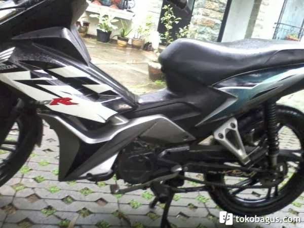 Honda Blade Hitam Tahun 2010 `07` - Honda Bekas - Barang Second Tapi Bagus