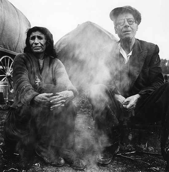 INSPIRATION BOARD: Artist Profile: Alen MacWeeney, "Irish Travelers ...