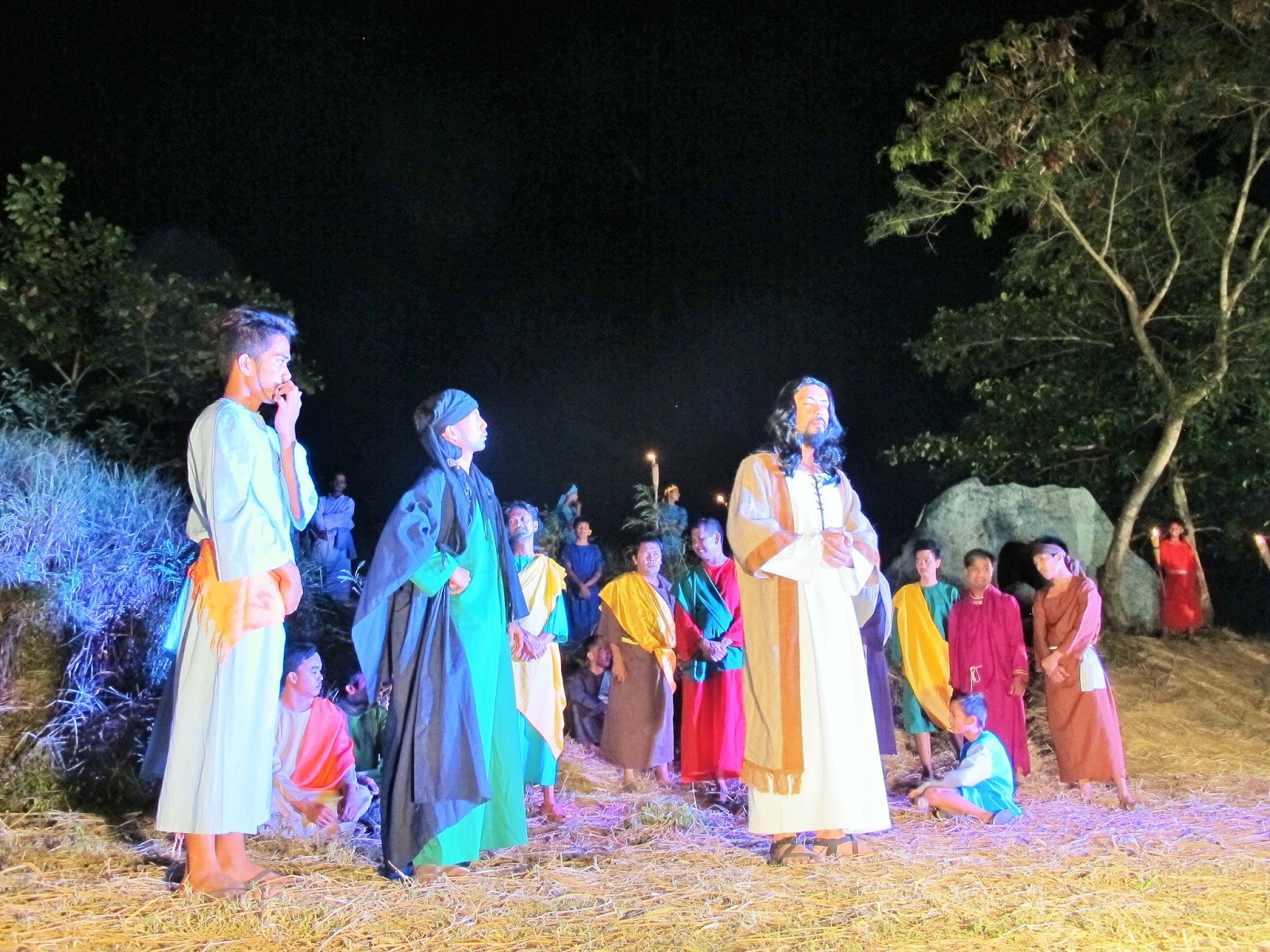 Gridcrosser: Customs, Costumes and Colors: The Moryonan of Marinduque ...