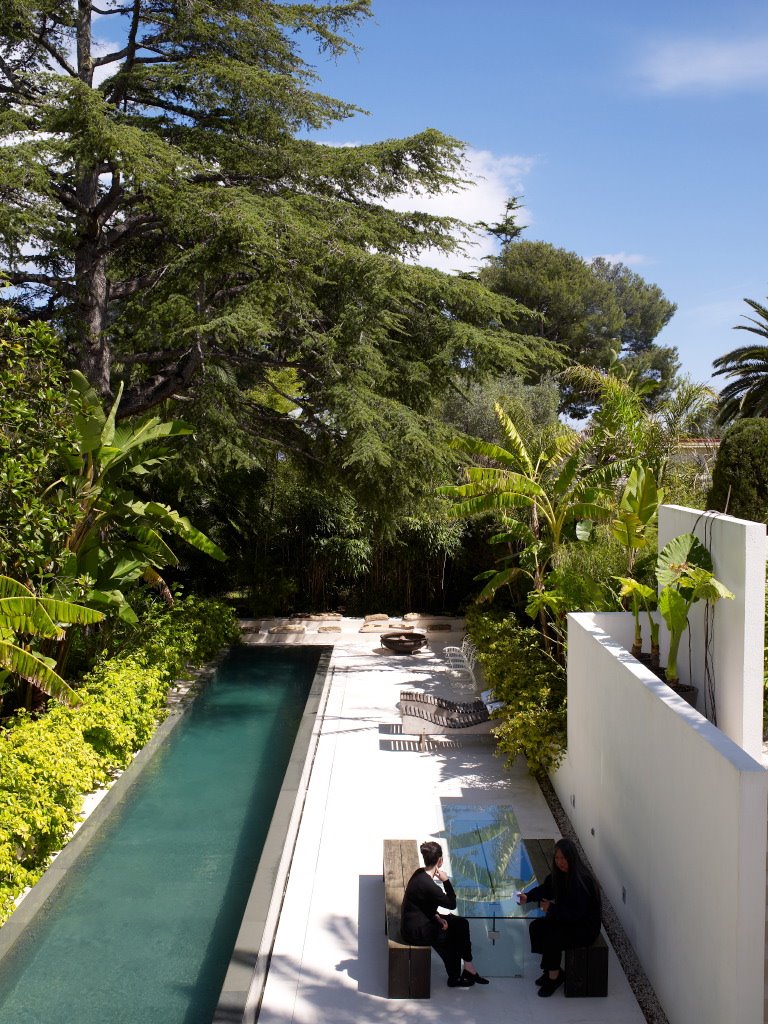 John Rocha's minimalistic οasis in Provence