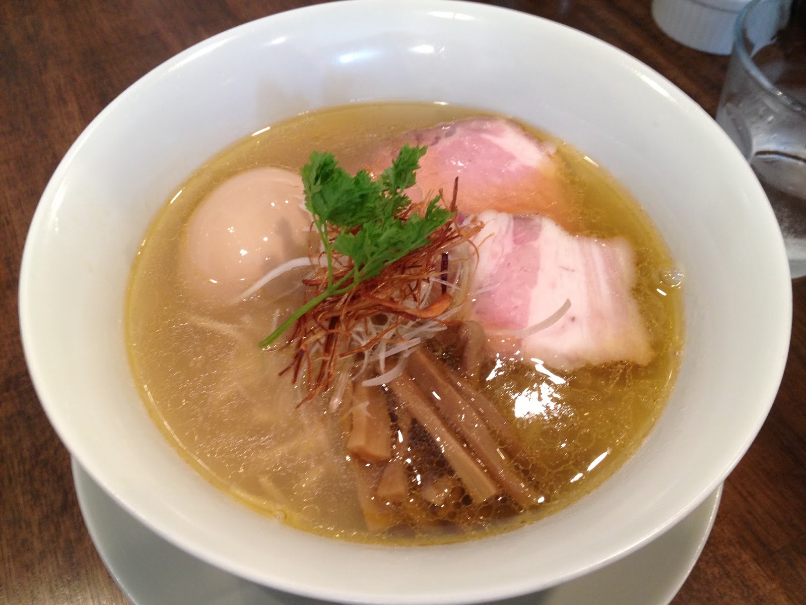Ramen Love: 鳴龍 Nakiryu: beauty and the bowl