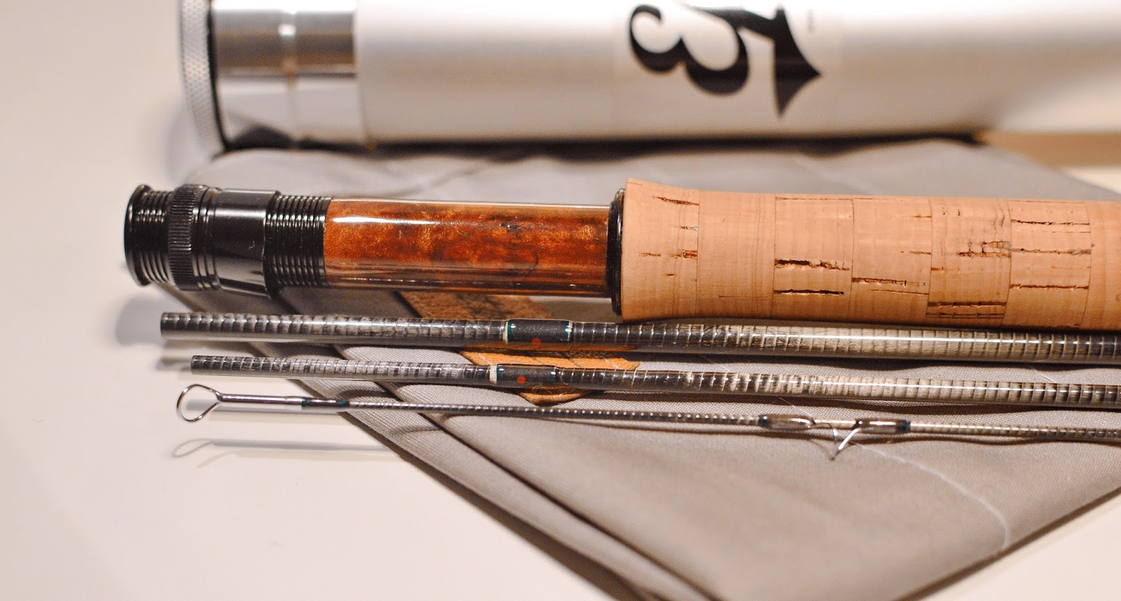 Handcrafted graphite and fiberglass fly rods: Epic carbon