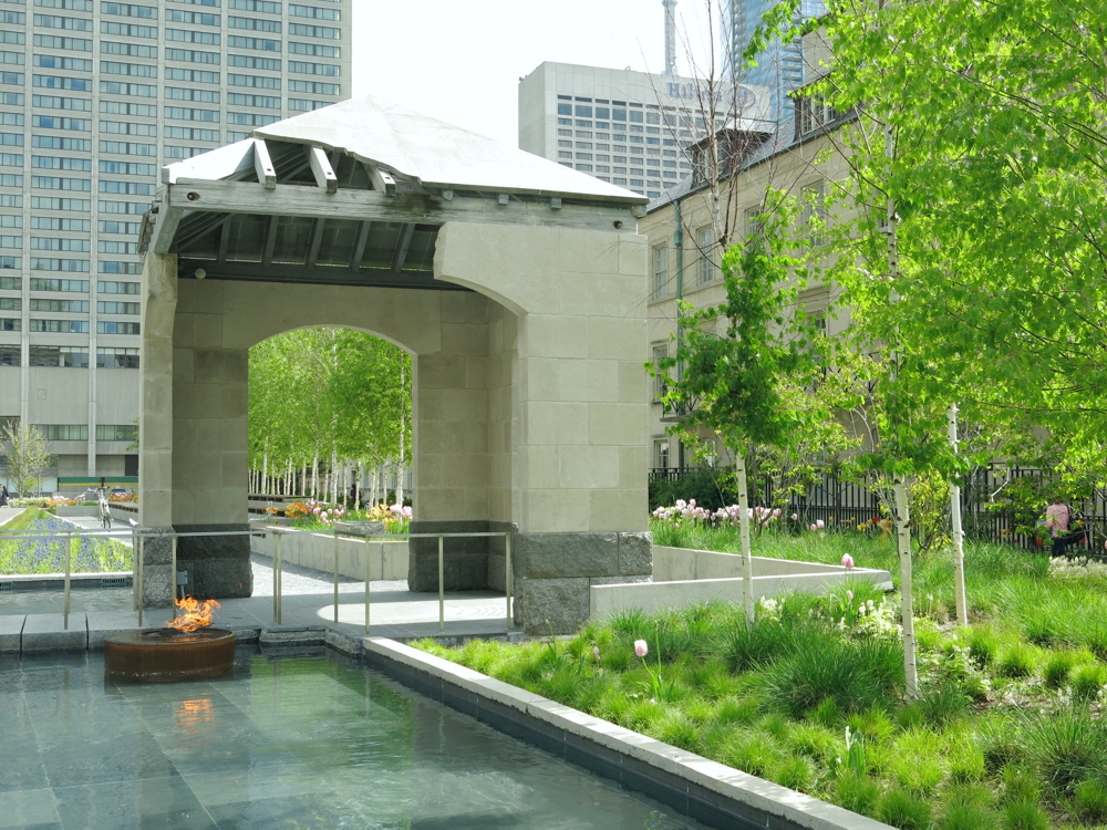 Greenery in Nathan Phillips Sq : r/askTO