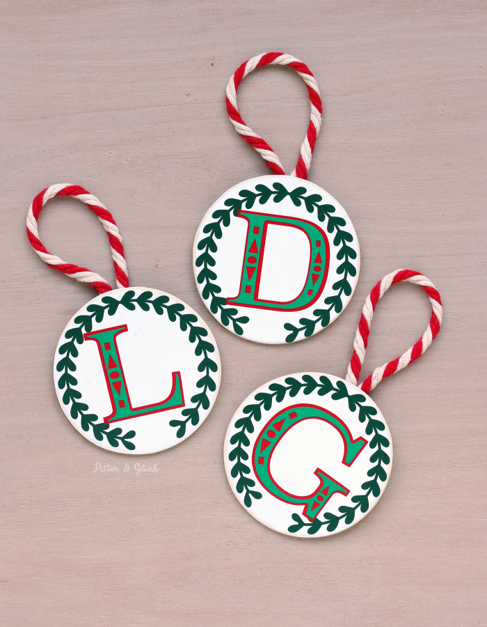 PitterAndGlink: Easy DIY Monogram Ornament
