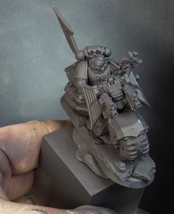 Tutorial: Painting the colour "Black" | planetFigure | Miniatures