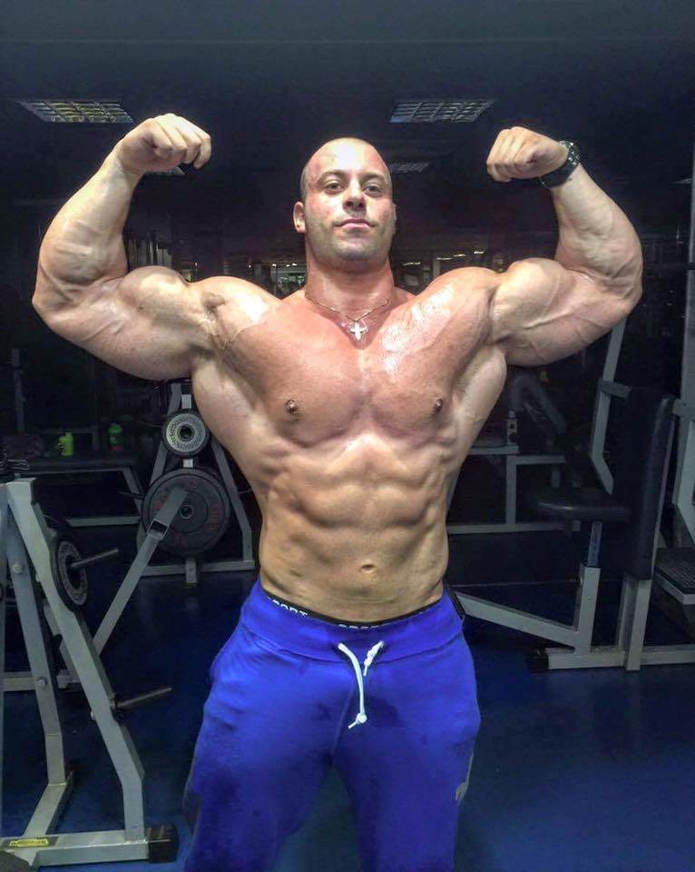 Muscle Lover: Greek massive junior bodybuilder Nikos Mousounidis (2)