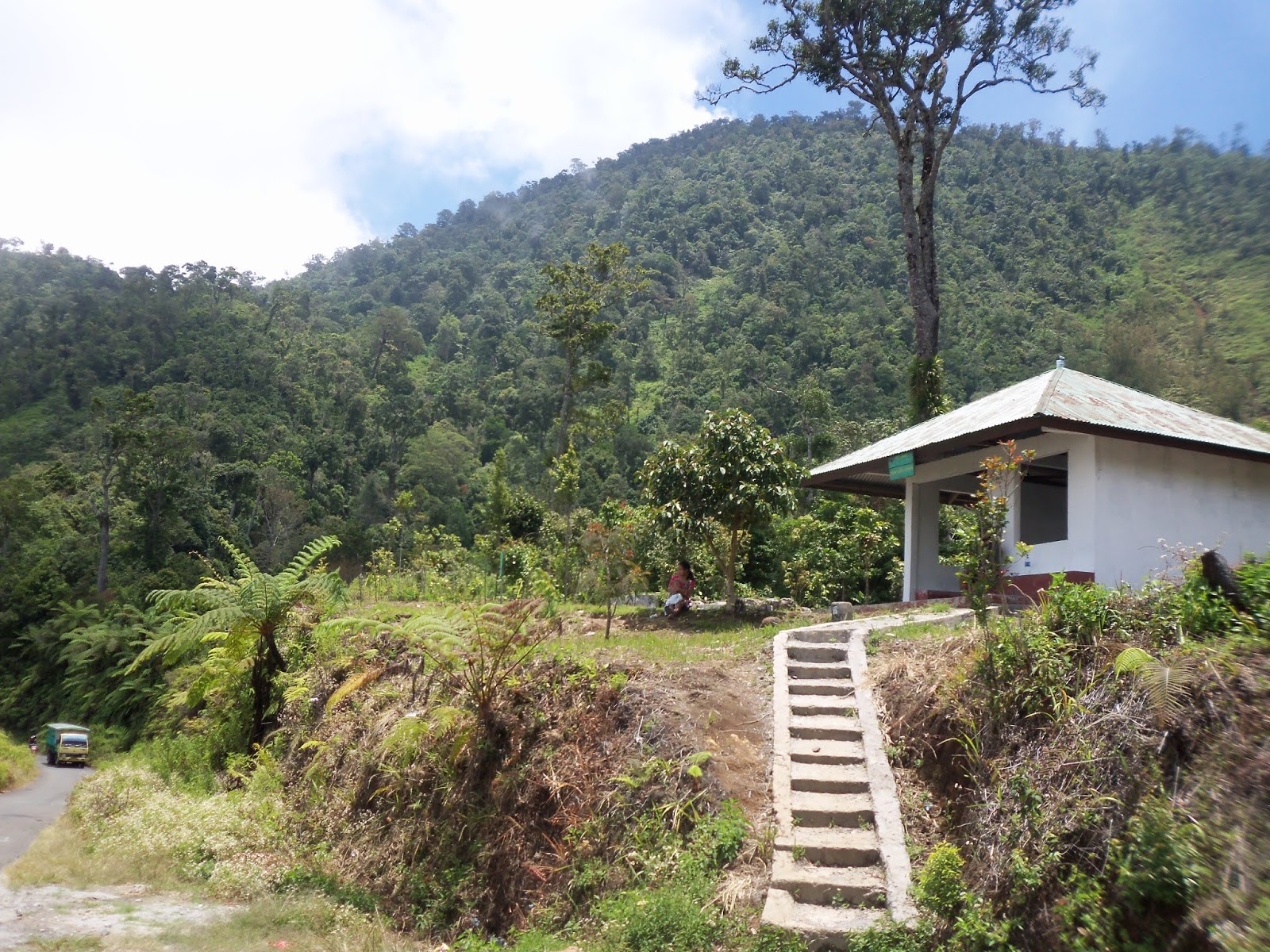 Golo Lusang Lokasi View Wisata Alam Ruteng.