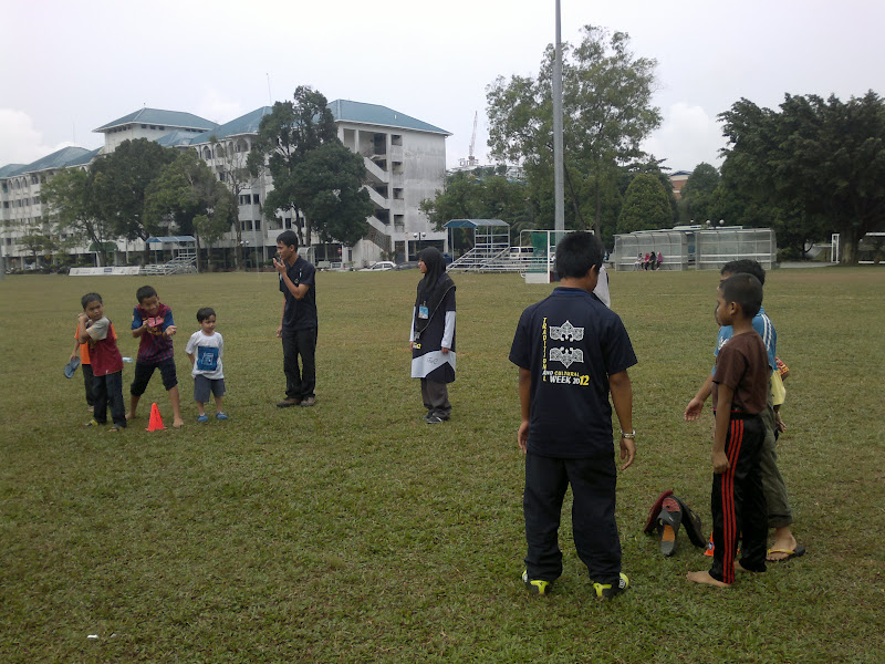 Sukan Tradisi dan Sukan Rakyat, Sekali-sekala layan memang syok ...