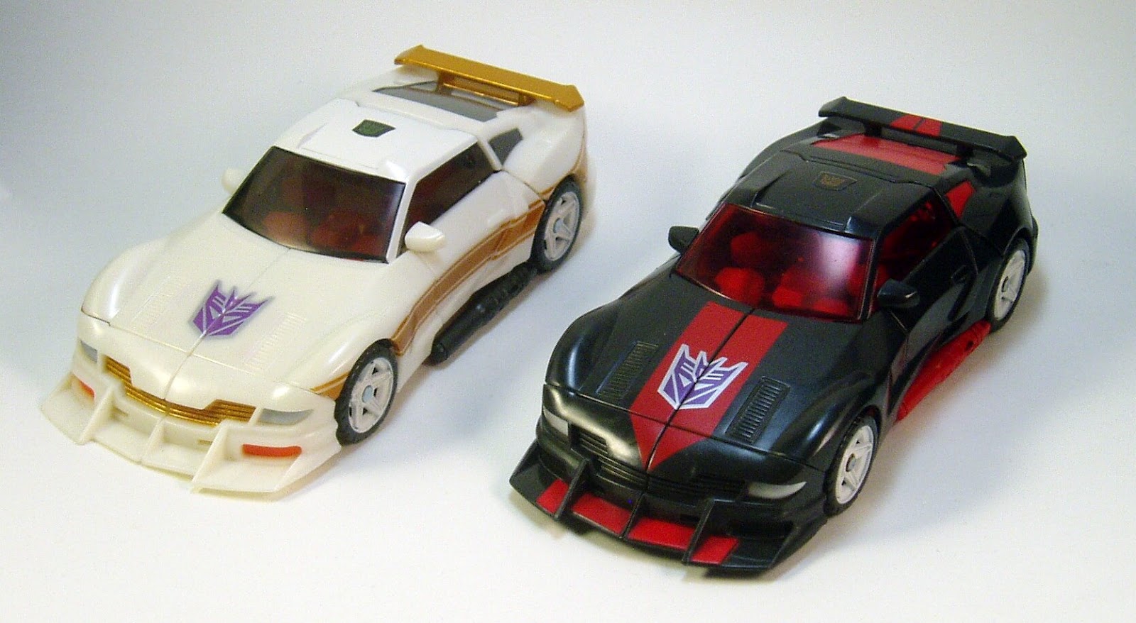 Blackrock's Toybox: Transformers Feature: Transformers Collectors' Club ...