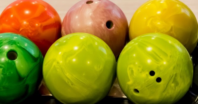 Ten Pin Bowling Tips And Techniques Learn About Types Of Bowling Balls