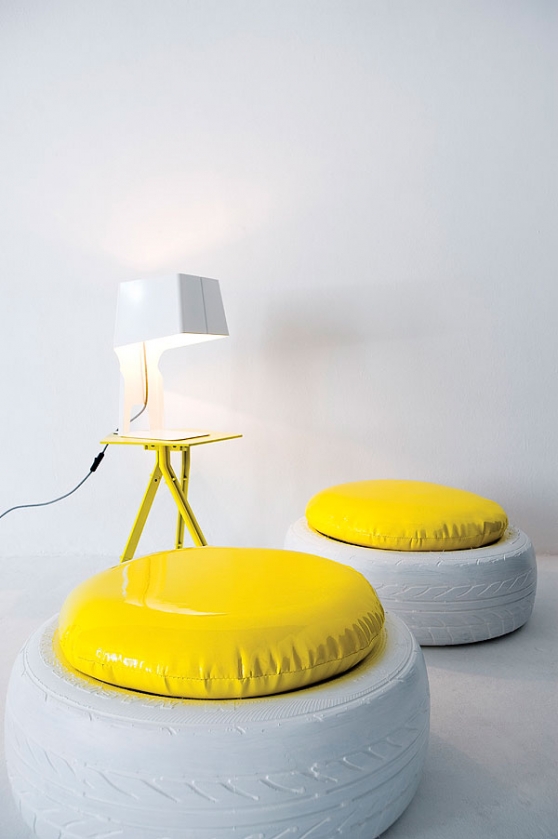 Bonitos asientos a partir del reciclaje de ruedas o neumáticos