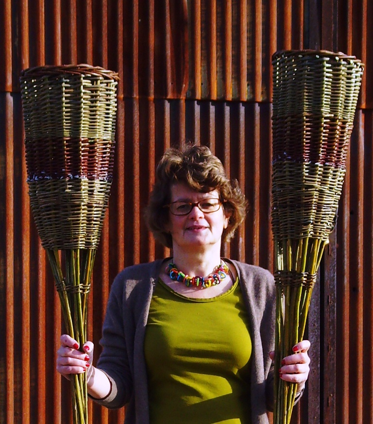 THE BASKETRY GARDEN: August 2012