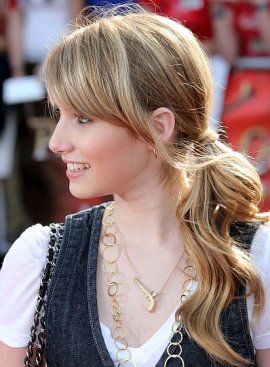 estilo de pelo 2017: Cola de caballo con flequillo 2016