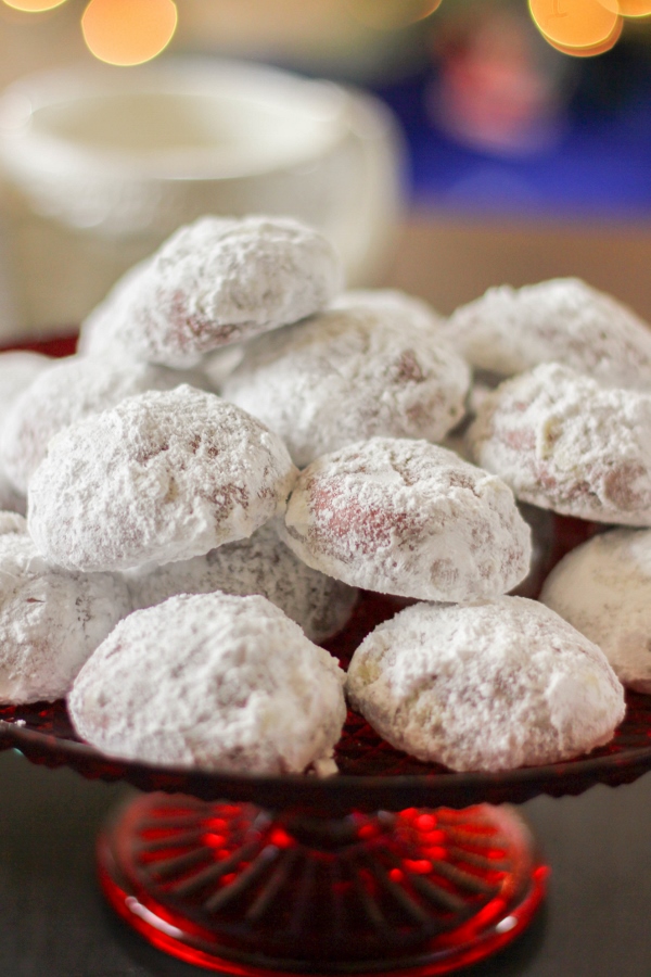 Red Velvet Snowballs #ChristmasCookies