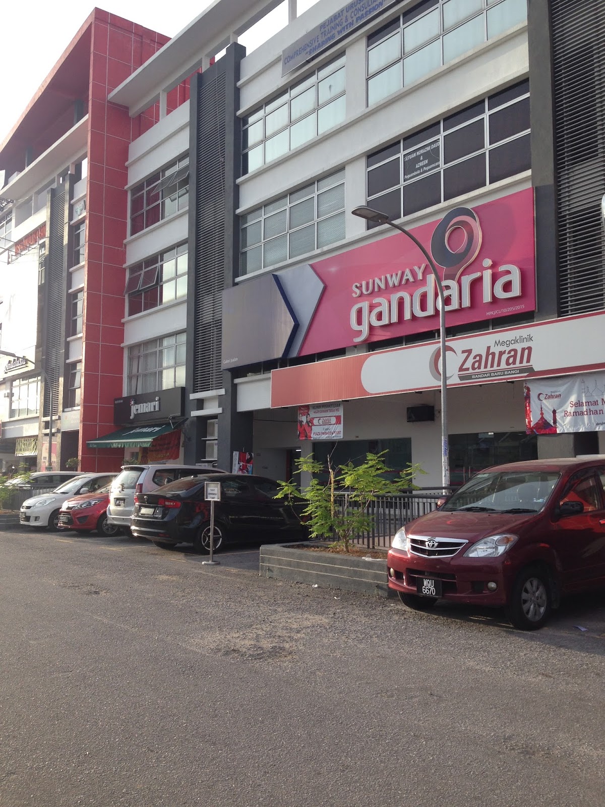 Kak NAM: RESTORAN JEMARI BANDAR BARU BANGI