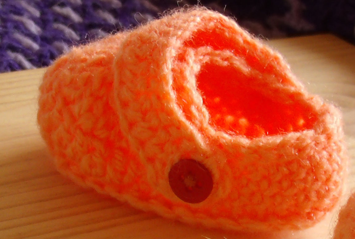 Jewellery from Craft Cove: Free Crochet Baby Crocs Pattern