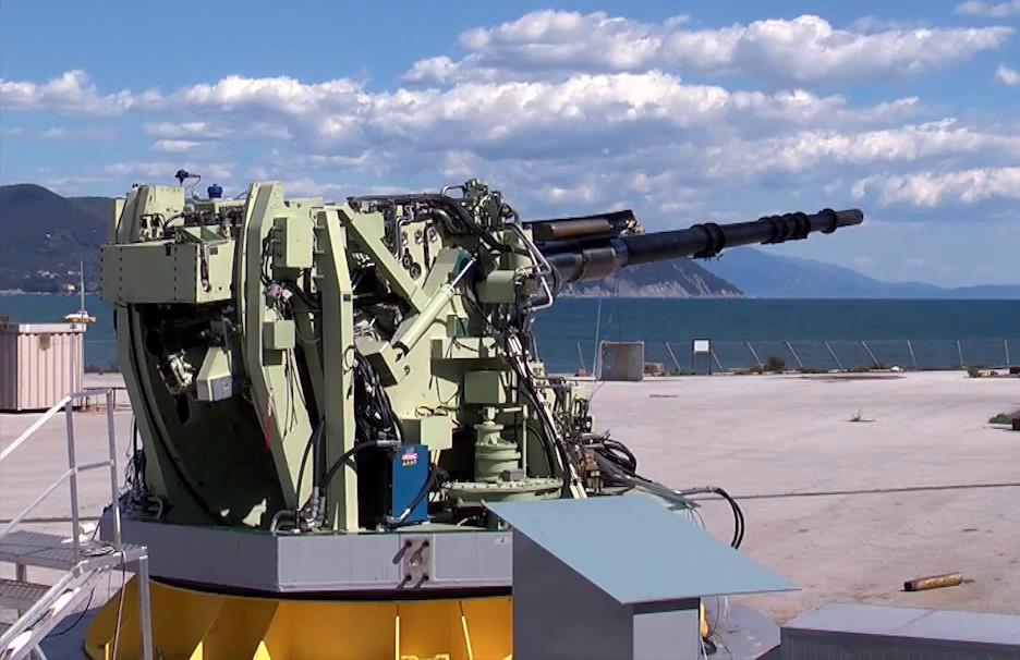 SI VIS PACEM, PARA BELLUM: Il cannone medio navale Leonardo 127/64 LW ...