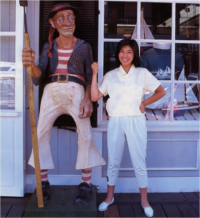 1968 / Momoko Kikuchi / 菊池桃子 / 西川桃子 / きくちももこ / 키쿠치 모모코 / Singer