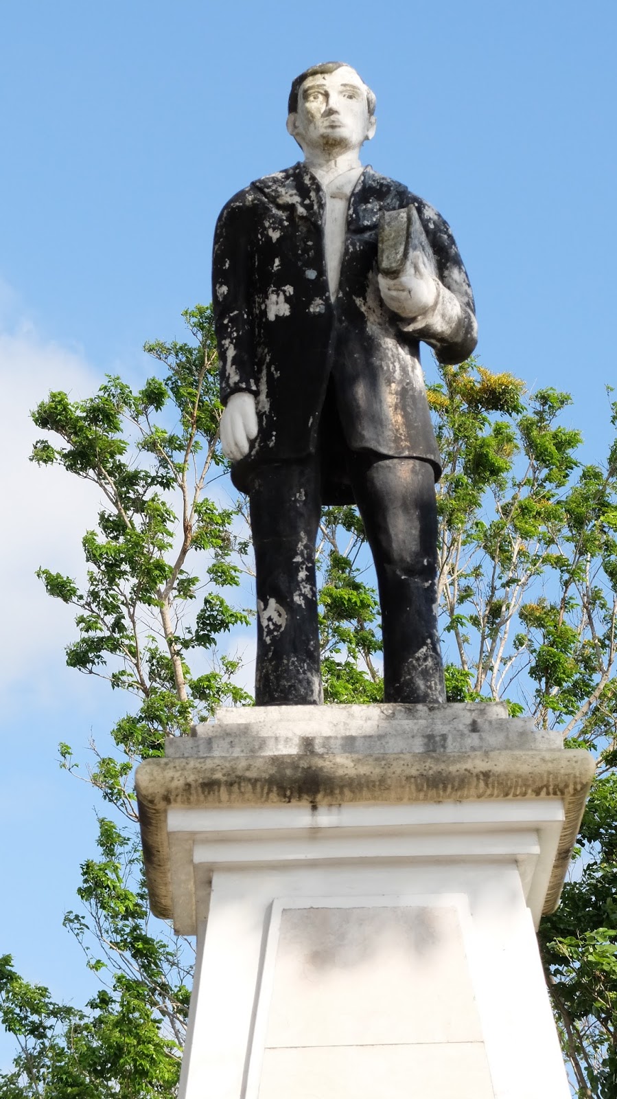 RIZAL IN SAN PABLO CITY, LAGUNA | DR. JOSE RIZAL MONUMENTS