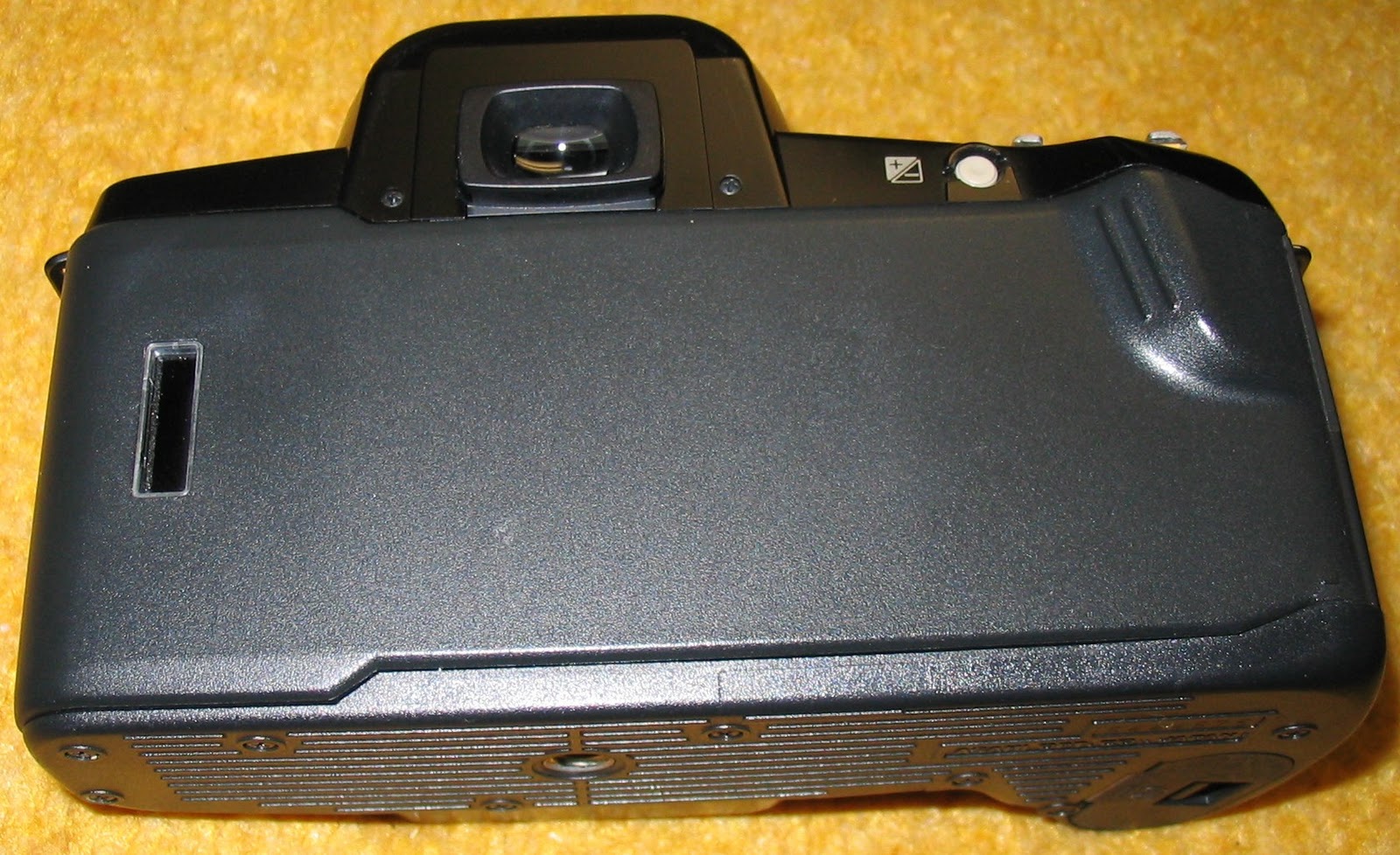 The Chens: Pentax PZ-10 35mm AF SLR Camera