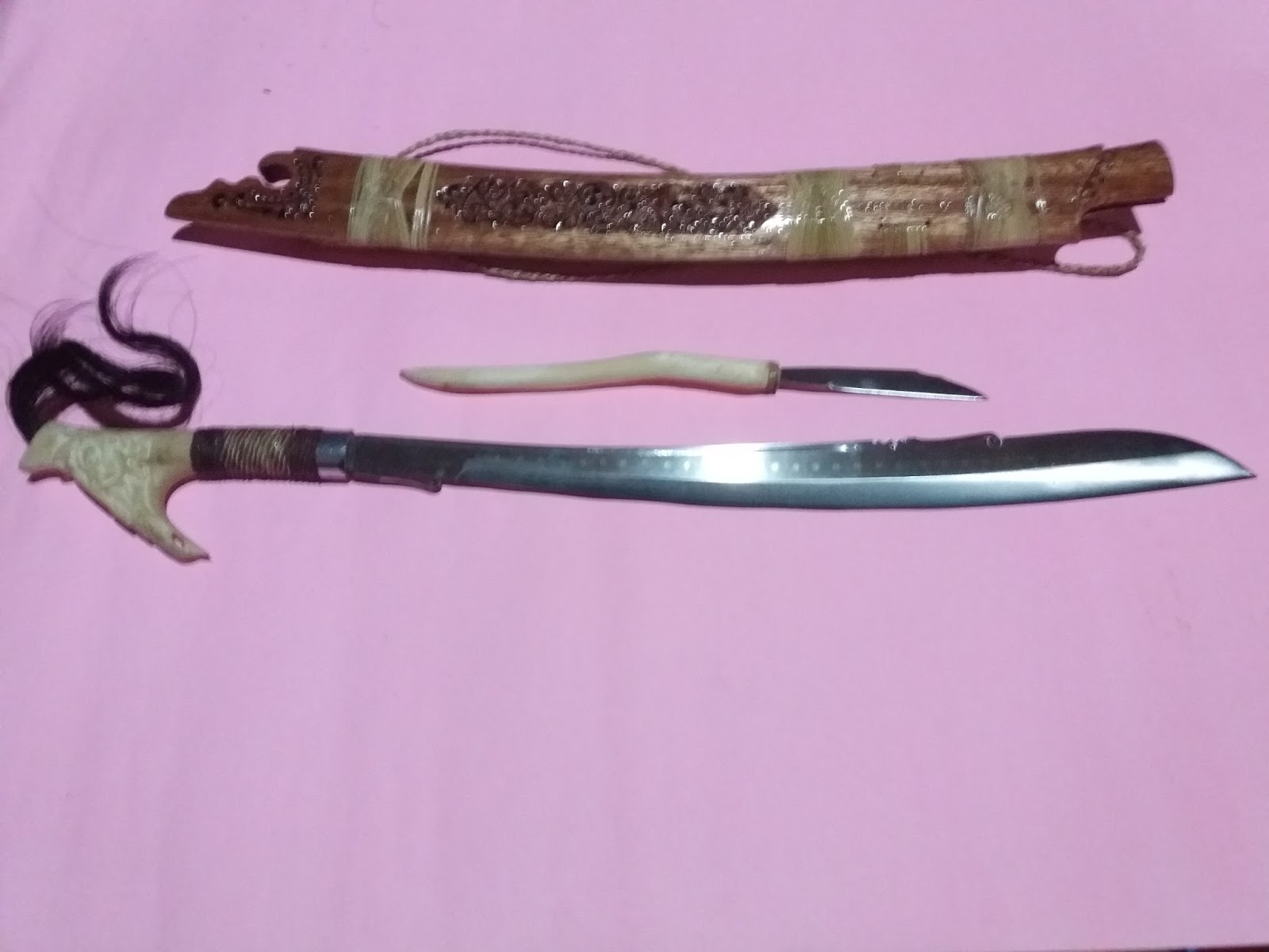 Mandau Dayak Borneo: MANDAU GAGANG TANDUK RUSA ASLI