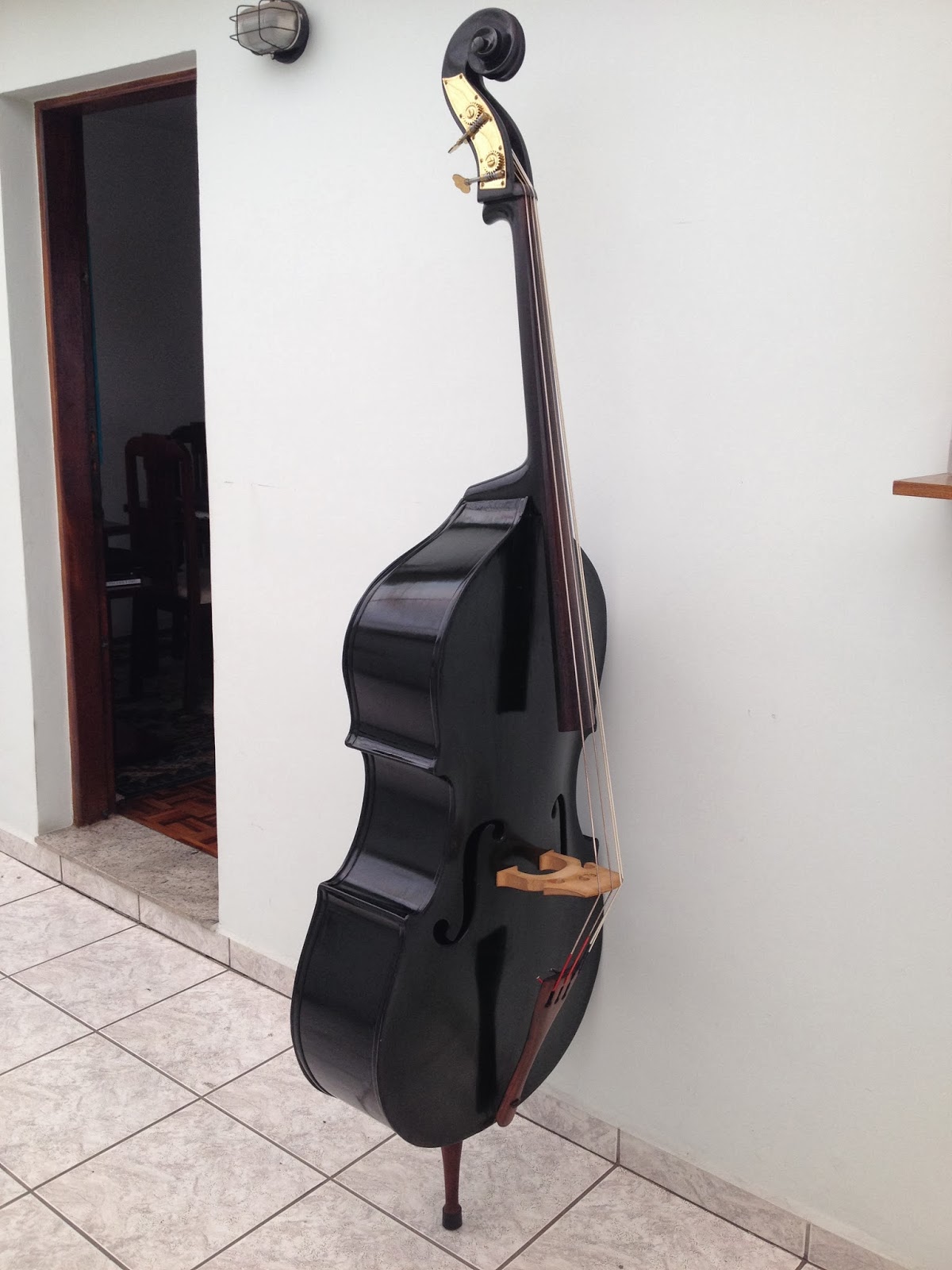 Rafael Vende Tudo: BAIXO ACÚSTICO AMERICANO 4/4 REFORMADO COM CORDAS ...