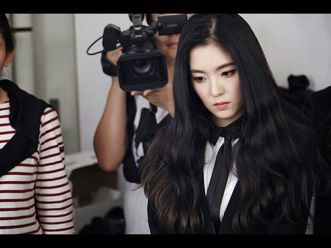I Love Red Velvet : RED VELVET - BTS 'BE NATURAL' MV @ VRYL APPS UPDATE