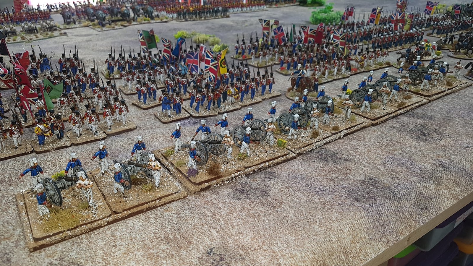 Carryings On Up The Dale: Queen's Troops and The Army of the Bengal ...