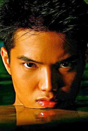 Man Central: Paul Gomez Tumulak:: Close Up