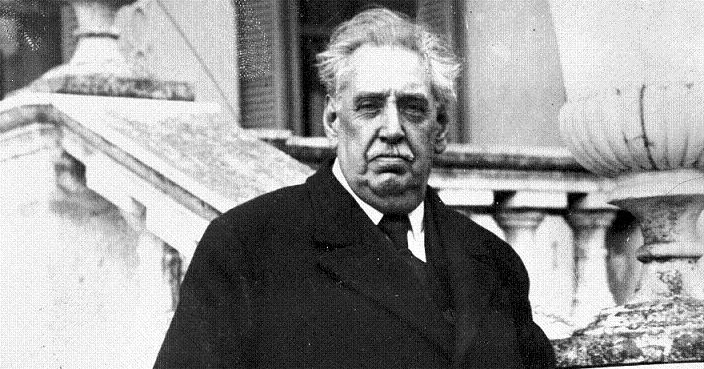 Crisis and Achievement: José Batlle y Ordonez