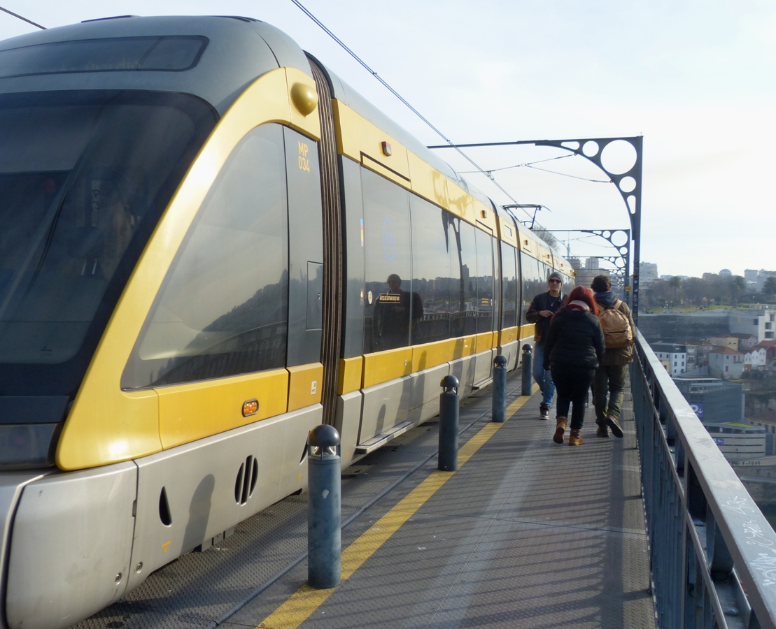 Con alma de valija.: Primera aproximación al Douro por el puente Luis I ...