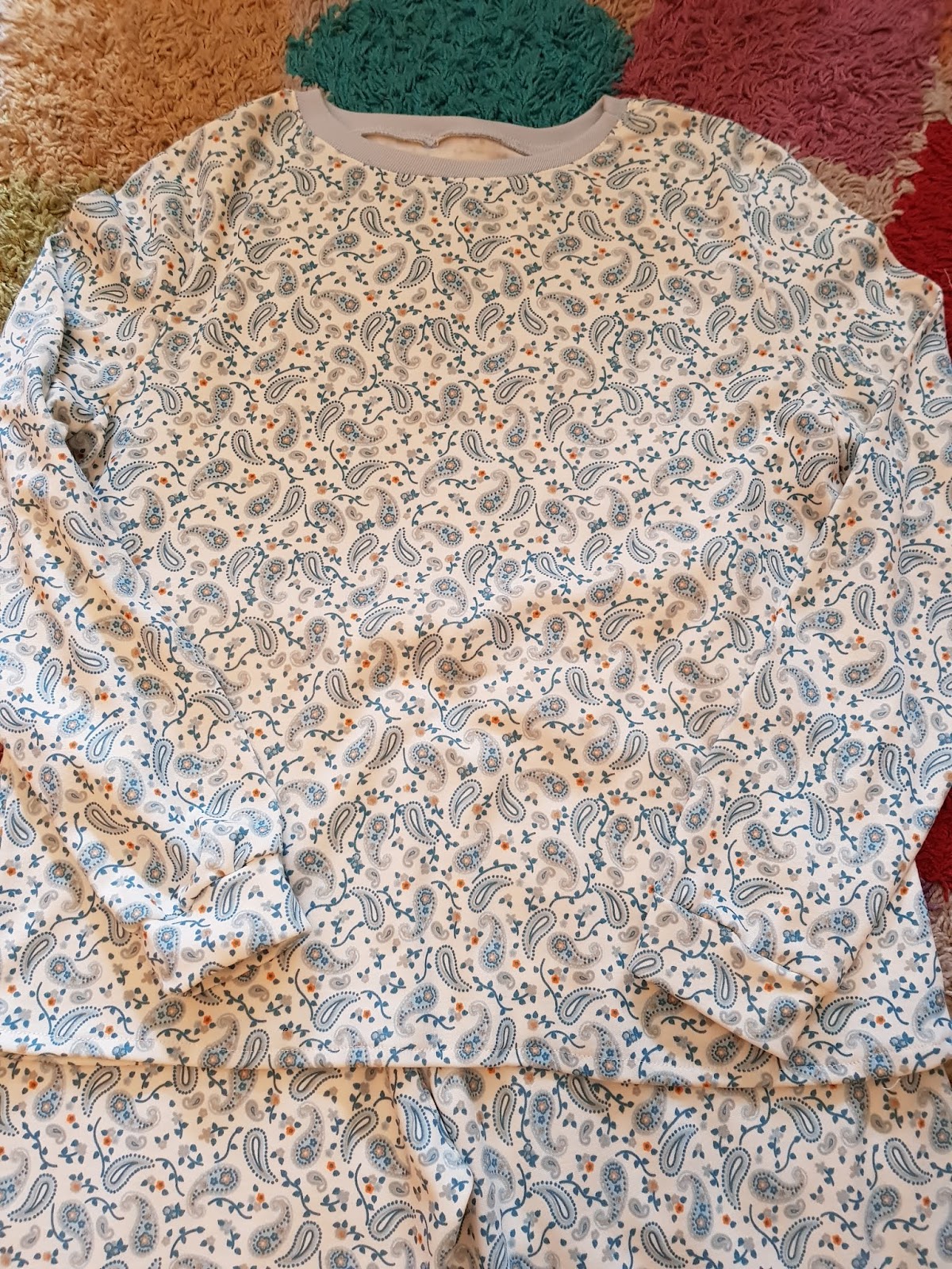 El TALLER DE LA COSTURERA: PIJAMA DE PRIMAVERA