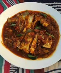 Shaain's Cooknotes: Avoli Cheriyulli Masala / White Pomfret Shallots Masala