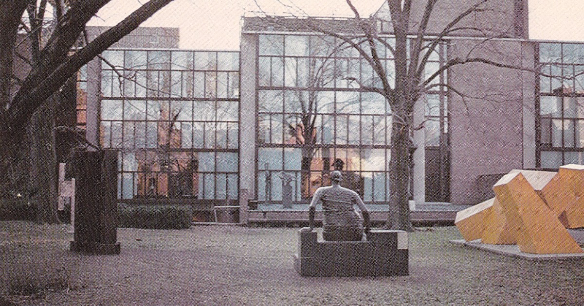 POSTALES INVENTADAS: 1097. Sculpture garden, Art Gallery. Yale University