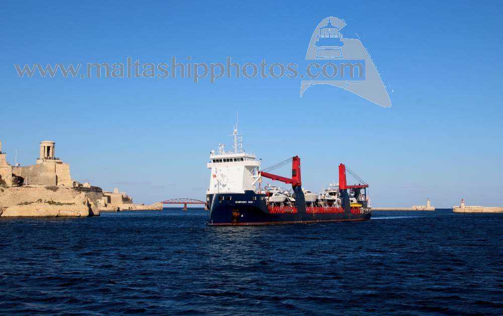 Malta Ship Photos & Action Photos