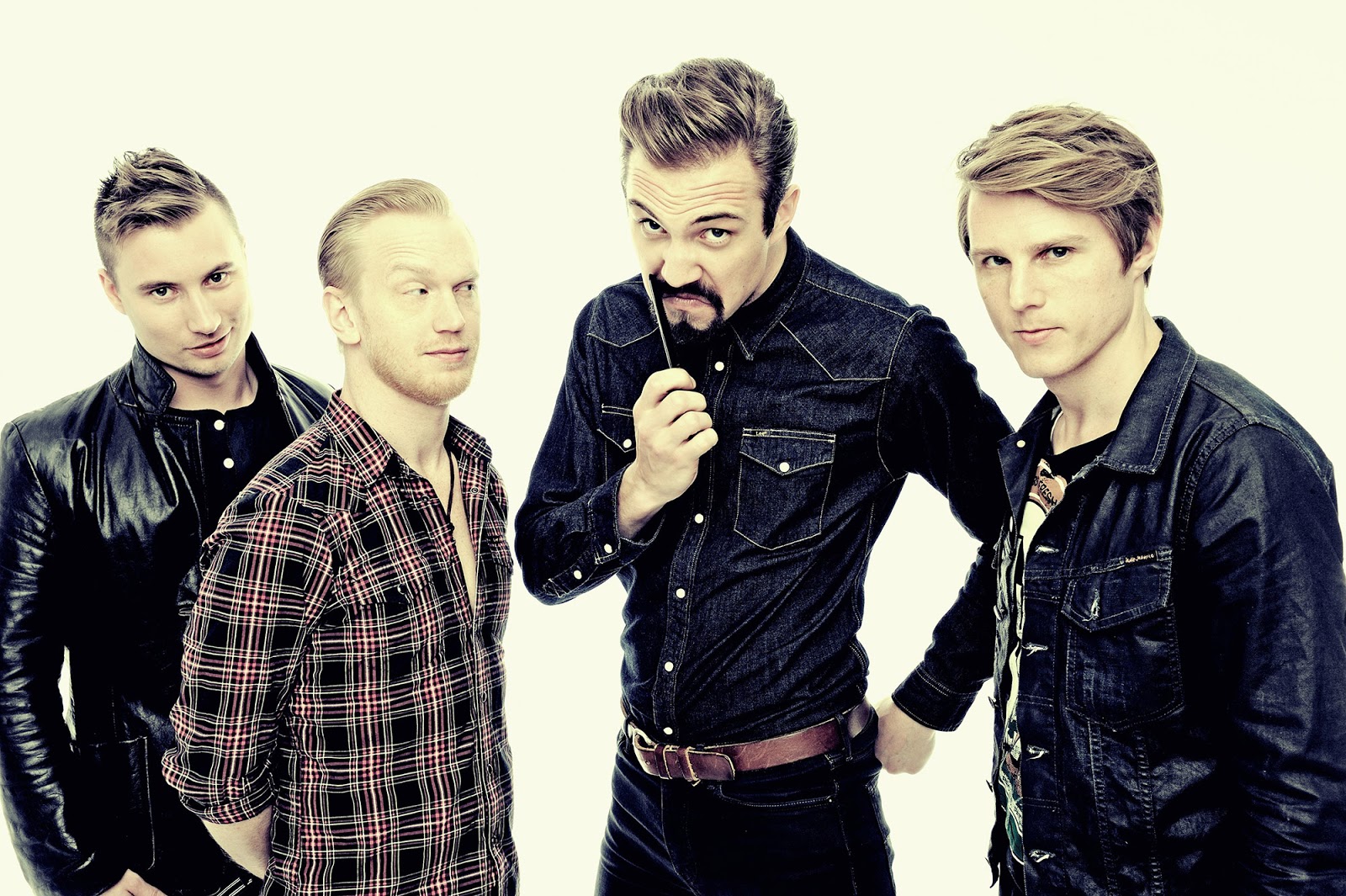 Tune Of The Day: Royal Republic - When I See You Dance With Another