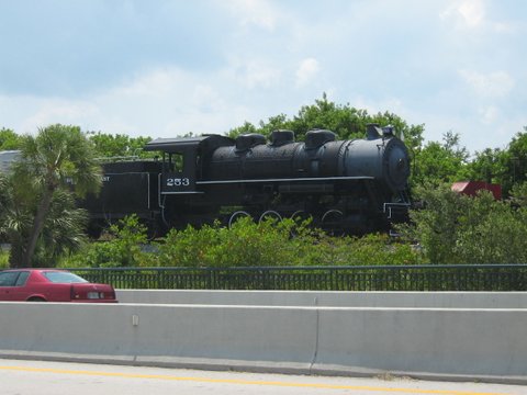 Terry's Trains: Speaking of FEC #253