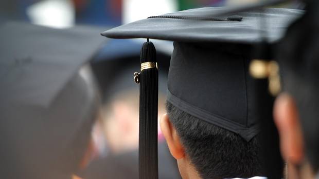 Helge Scherlund's eLearning News: Sharp differences in career paths of ...